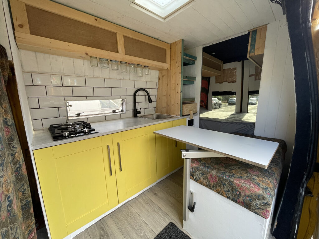 Ford Transit MWB Hi-Top Camper - Off Grid - MOT til Jan 2025 | Quirky ...