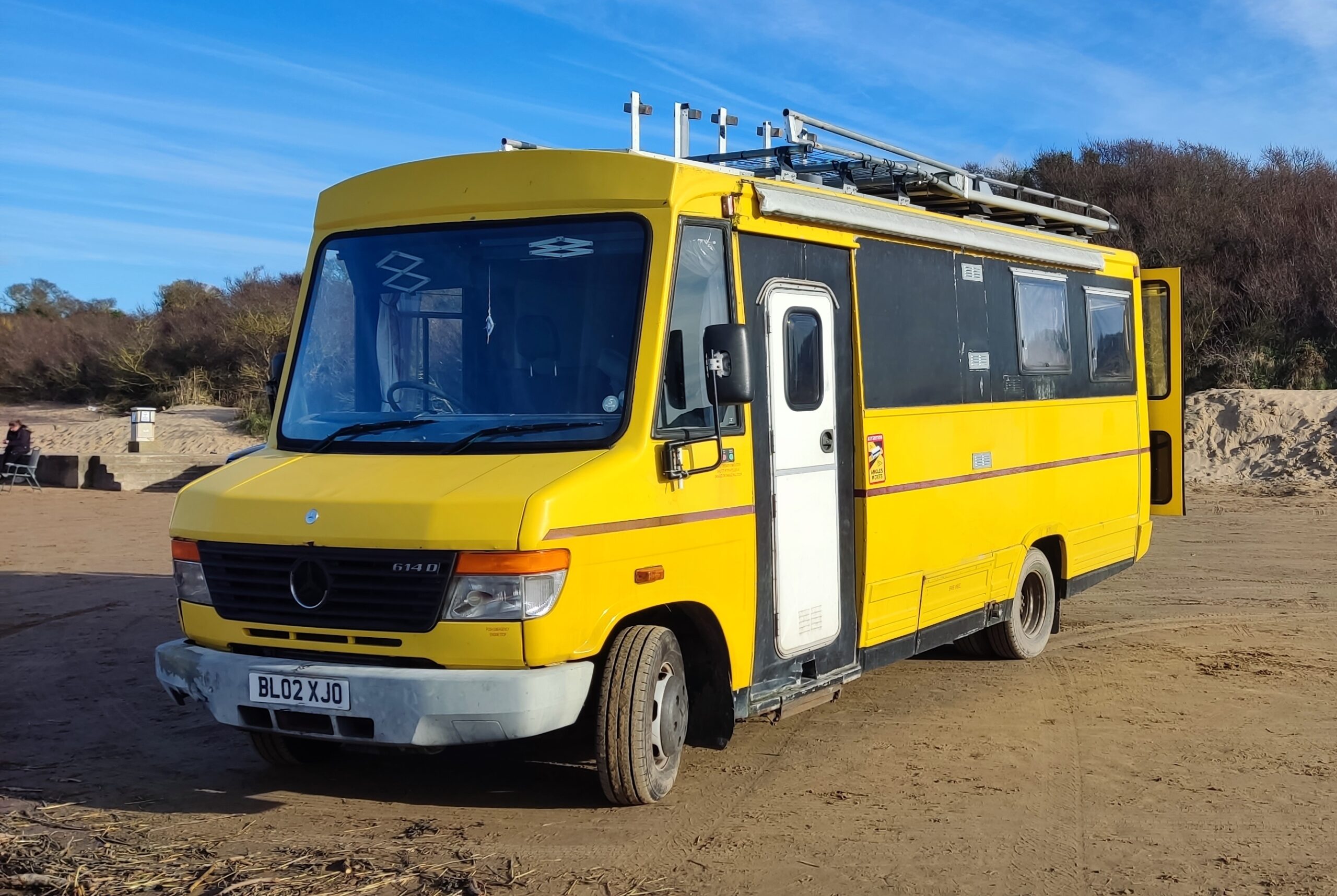 Mercedes Vario 614 Adventure Bus | Quirky Campers