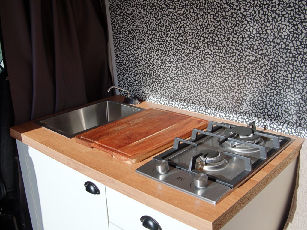 FIAT Ducato L2H2 - Full Solar Off Grid Camper + 12 Months MOT | Quirky ...