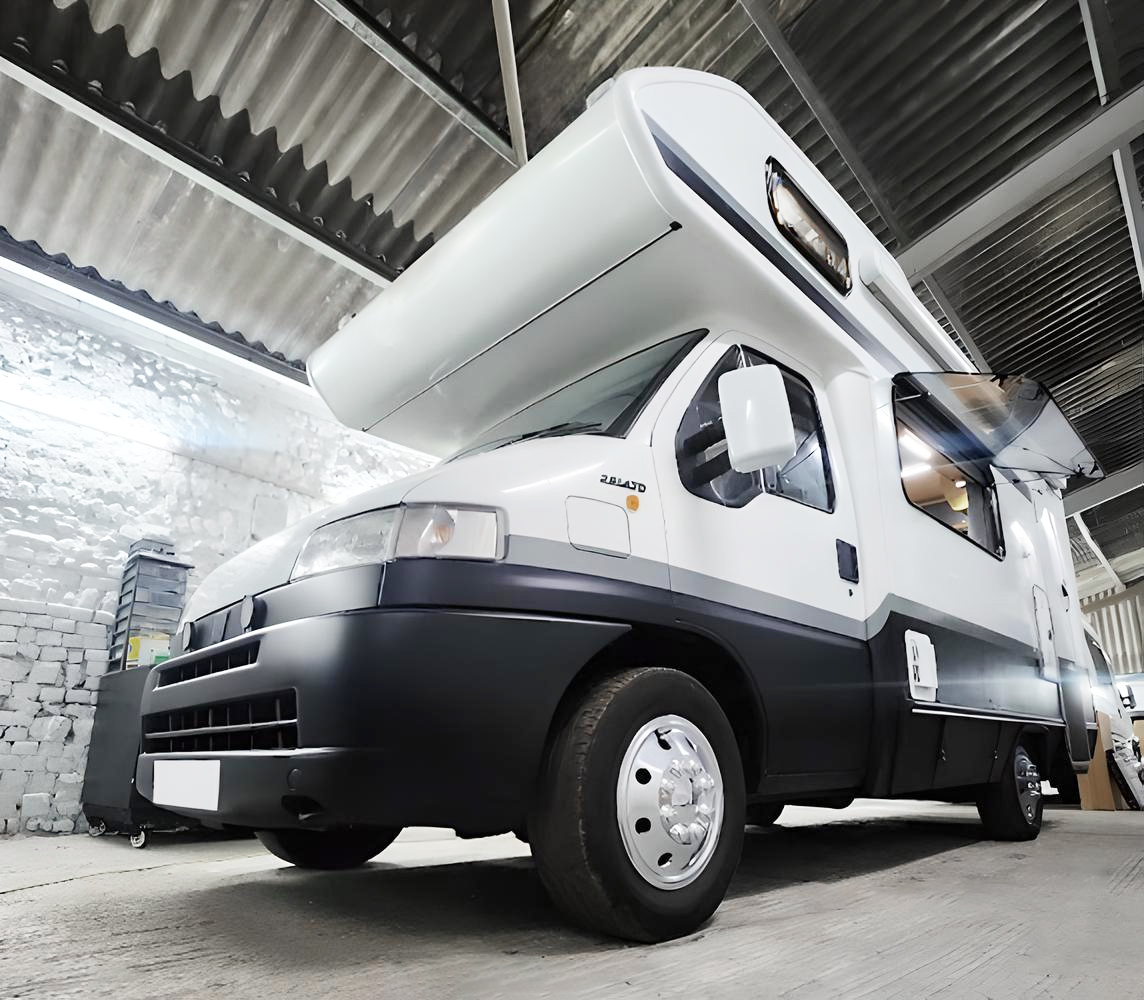 Stunning Motorhome Campervan, 2.8L, Full MOT, Fiat Ducato, Huge Lounge ...