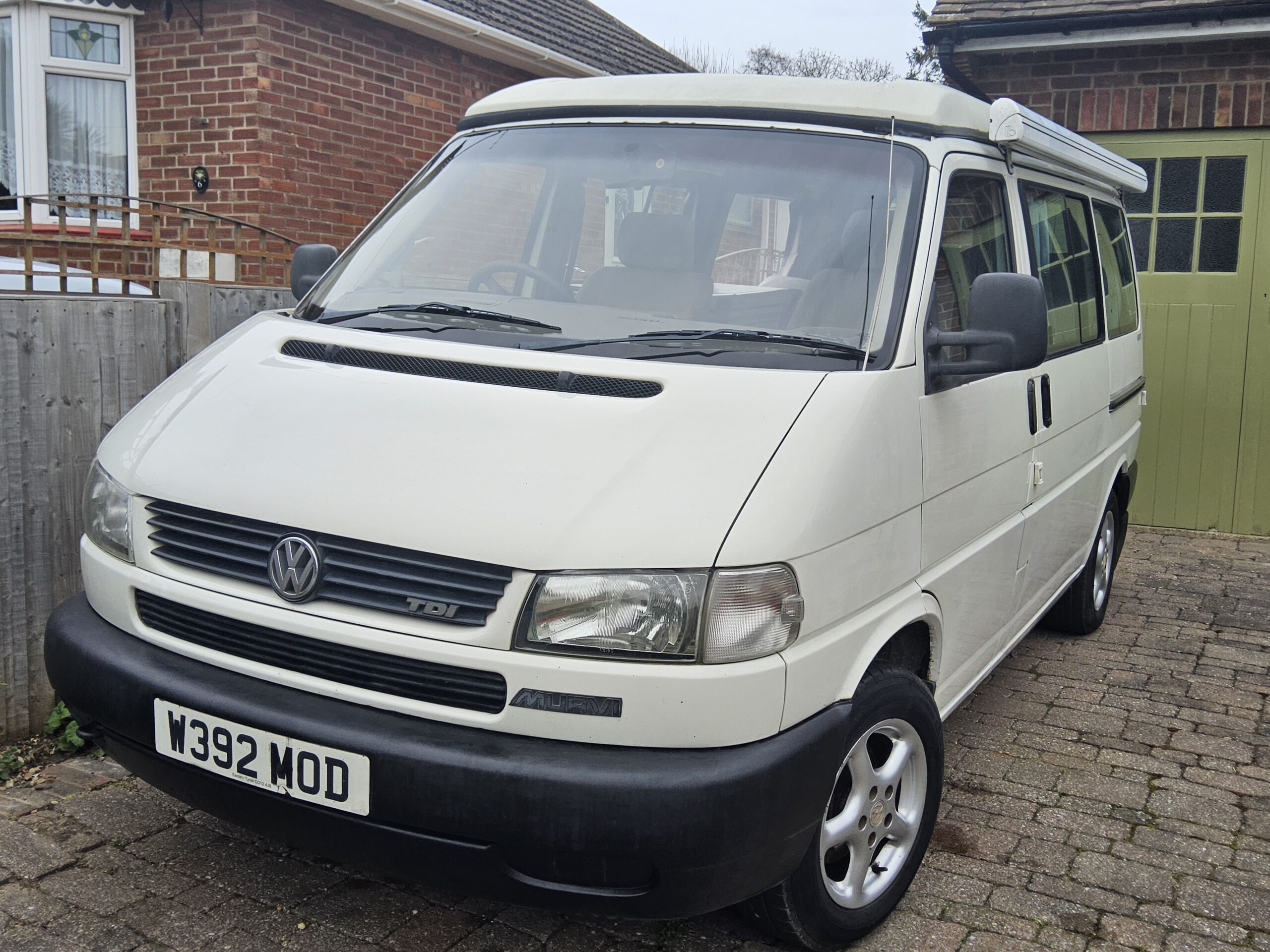 VW MURVI METEOR T4 2.5TDI Campervan Transporter SWB | Quirky Campers