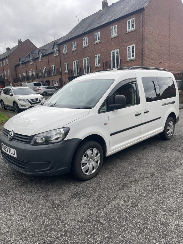 VW Caddy Maxi 2014- DIY Conversion | Quirky Campers