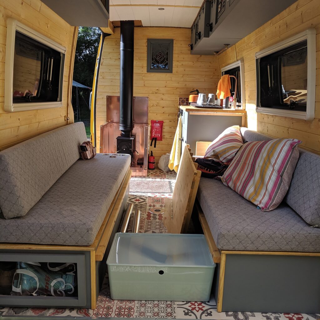 Campervan. Mercedes Sprinter 313 CDI. 2013. Professional conversion. 2 ...