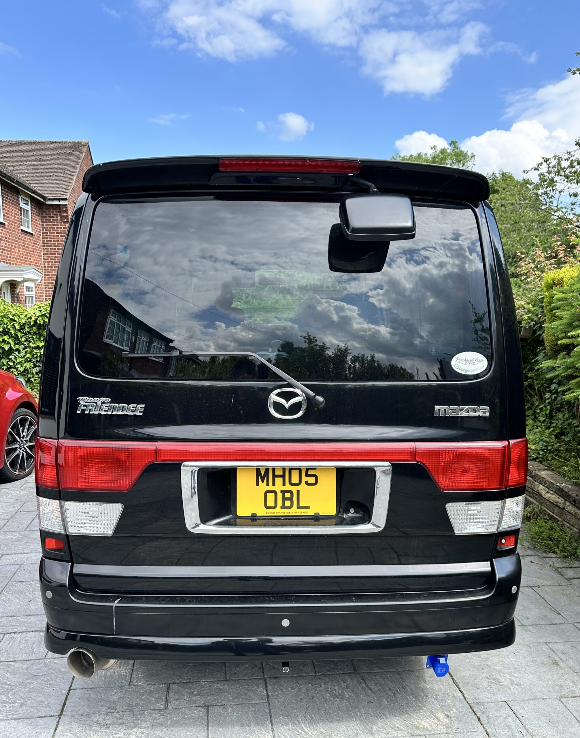 Black Mazda Bongo Aero 2ltr 2005 Automatic Low Miles Petrol | Quirky ...