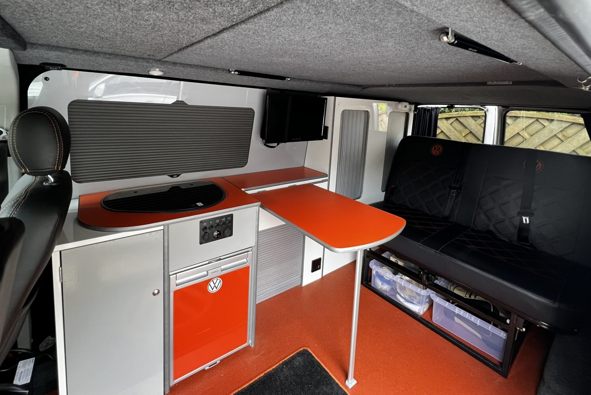 VW Transporter T6 2.0 TDi Swamper Style Camper | Quirky Campers