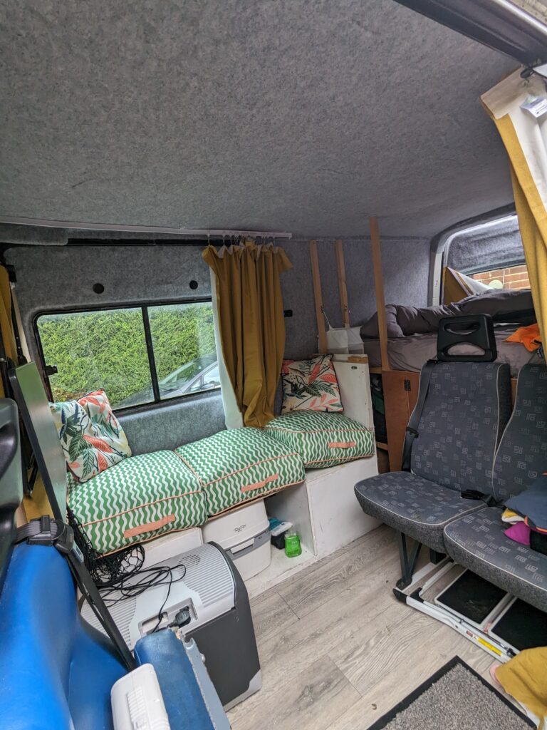 Perfect for small family! Nissan Interstar | Quirky Campers
