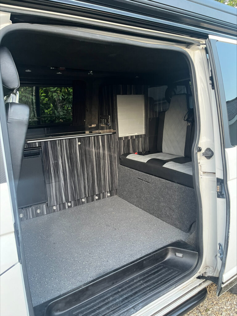 VW TR-SPORTER T28 84 TDI SWB Campervan with lots of extras - Fresh ...