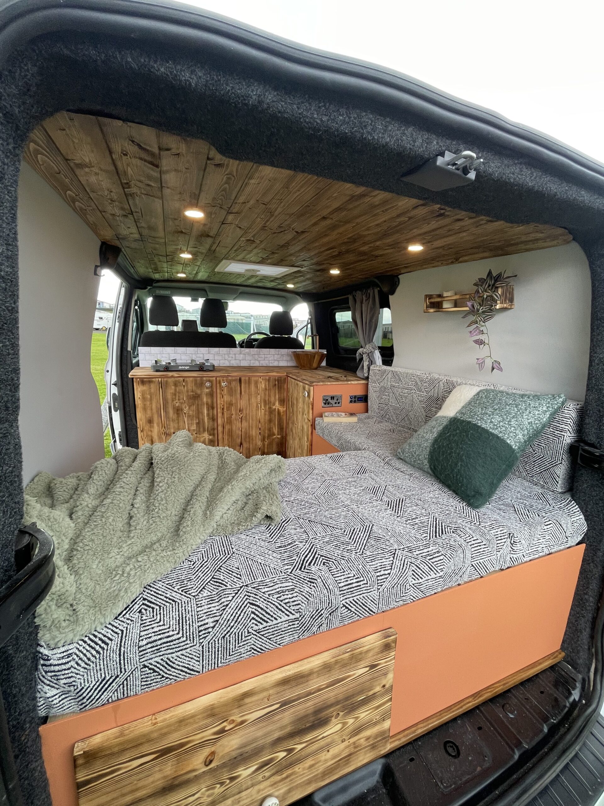 ONE OFF FORD CUSTOM CAMPERVAN READY TO GO! | Quirky Campers