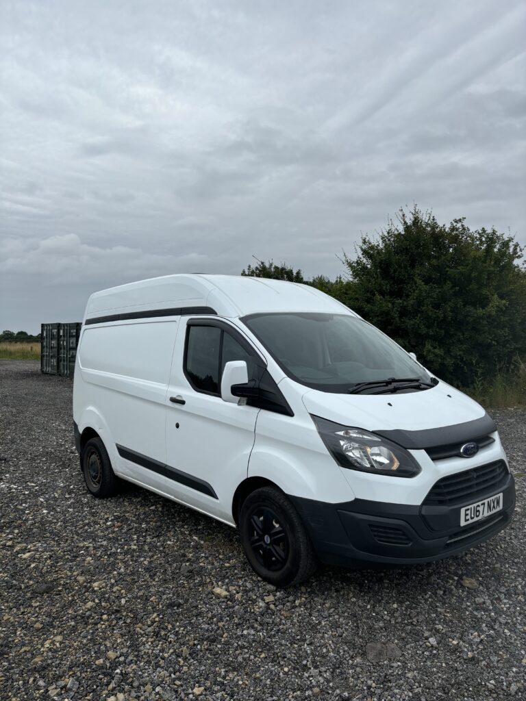 FORD TRANSIT CUSTOM L1 H2! Cladded with reclaimed wood to give a cosy ...