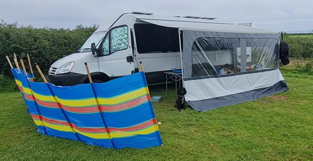 Bespoke 2009 Iveco Iris Bus (Daily) Fully Off Grid Camper Conversion ...