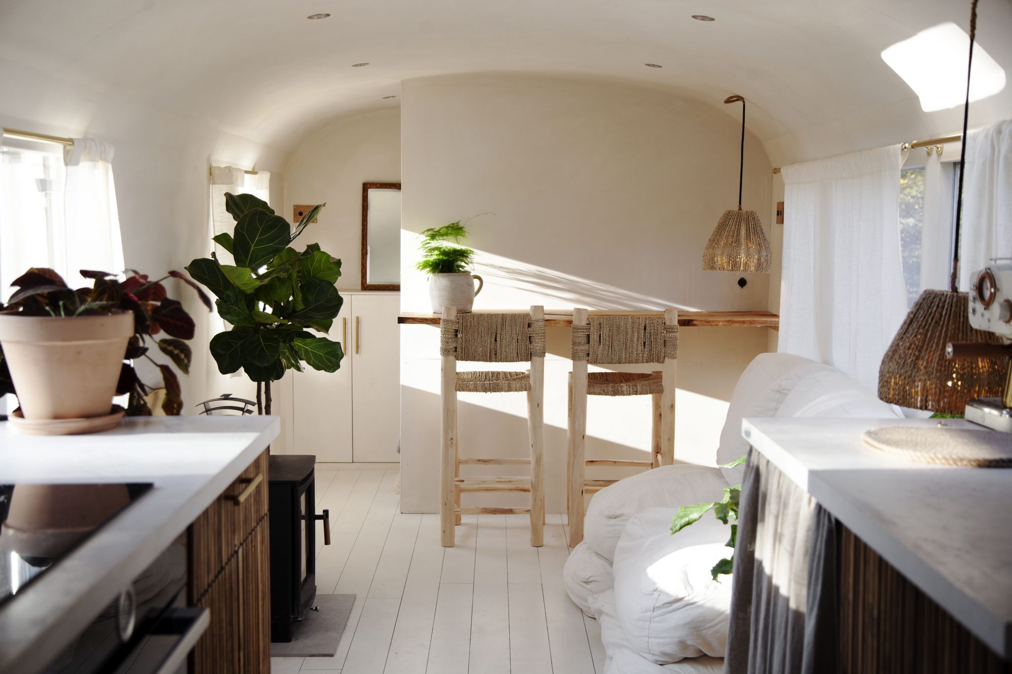 ARIZONA 40ft BUS from Indigo&Olive | Quirky Campers