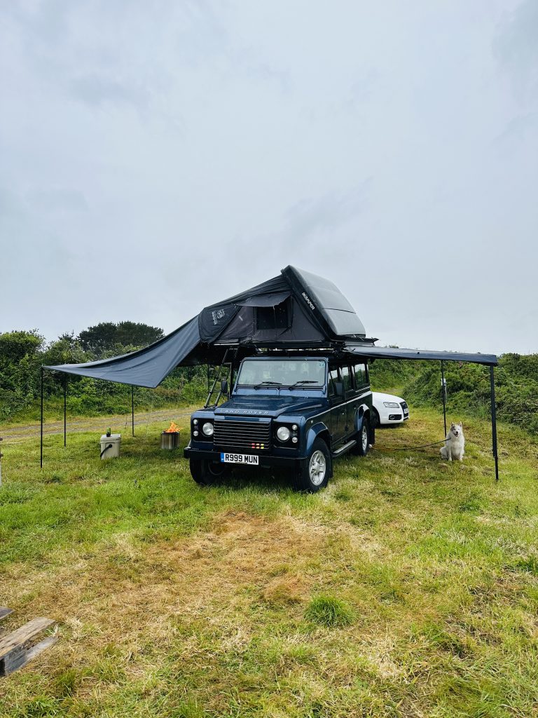 LAND ROVER DEFENDER 110 / OVERLAND / ADVENTURE READY | Quirky Campers