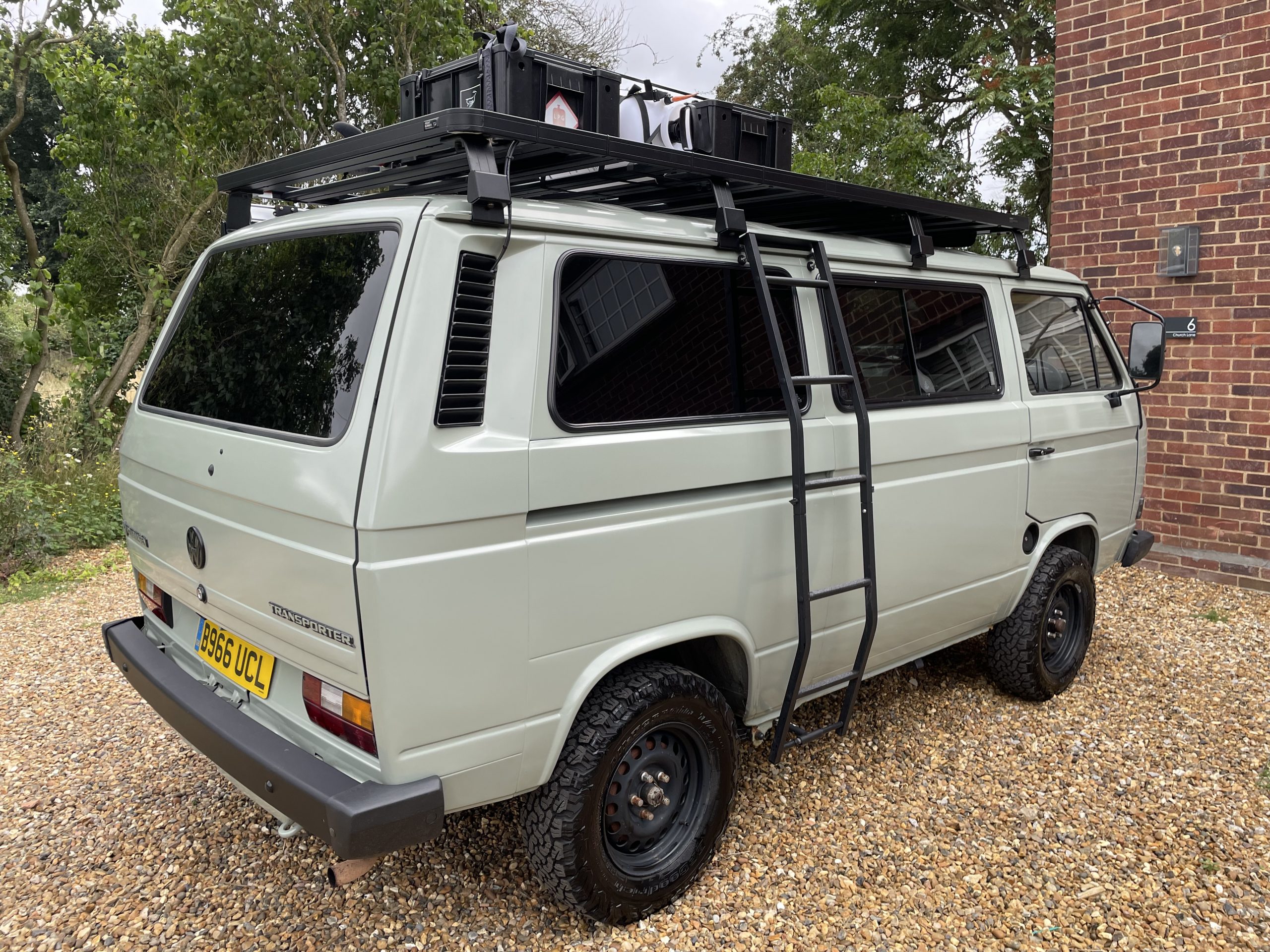 Volkswagen T25 | Quirky Campers