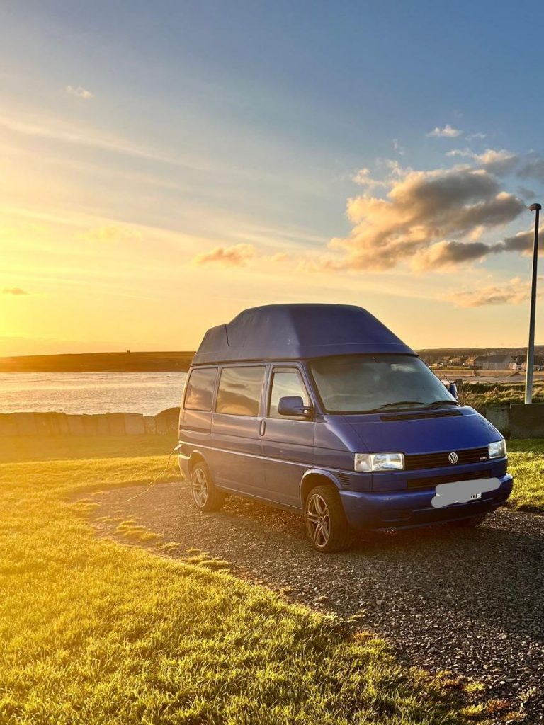 Meet our beloved Lucky, our VW Transporter TDI T4 , Blue. Open to ...