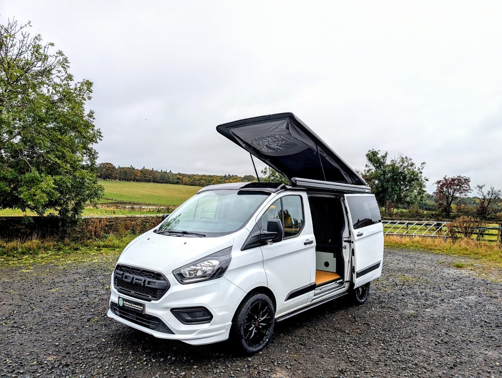 SUPER HIGH SPEC 📝 | ULEZ | OFF GRID ☀️ | 4 BERTH 🛌 | POP TOP | FORD ...