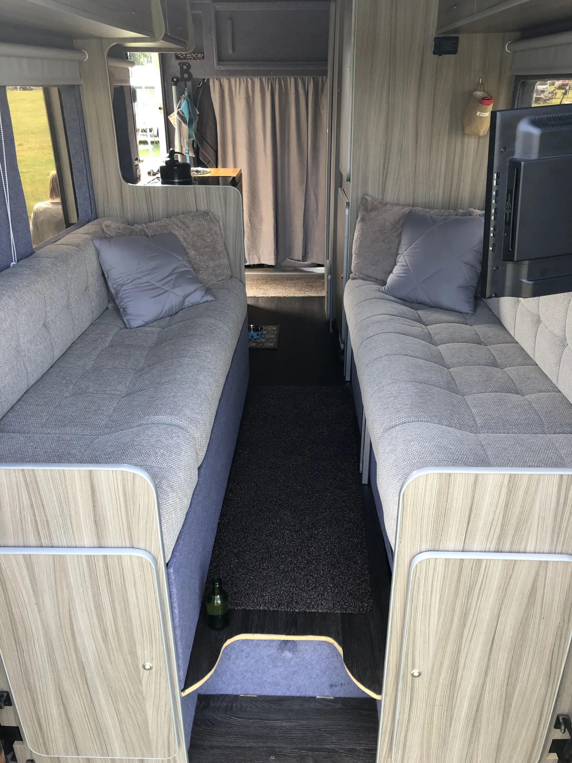 Mercedes Sprinter Off Grid-Ex Riot Van | Quirky Campers