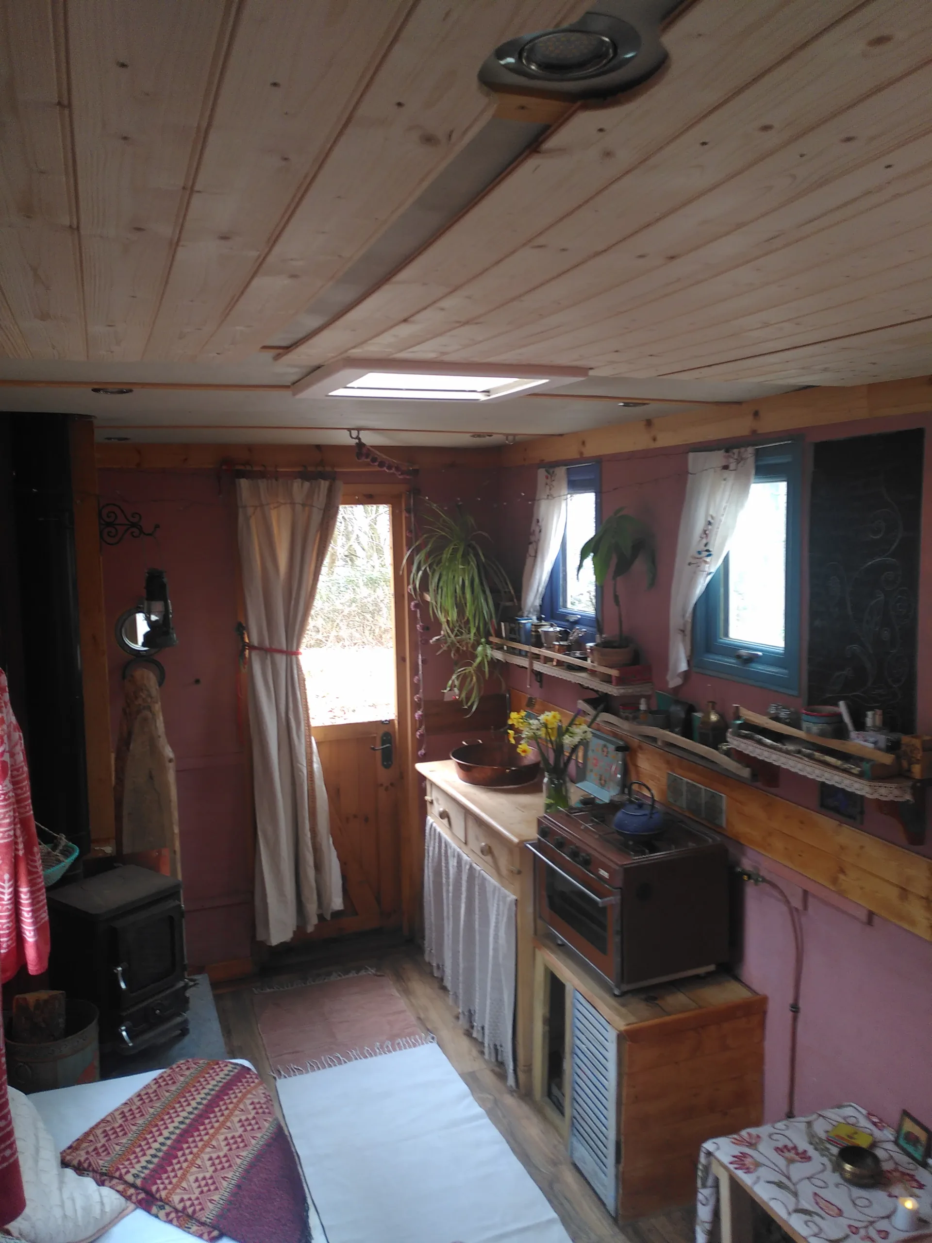beautiful spacious off grid lt35 vw LUTON van.( reduced for quick sale ...