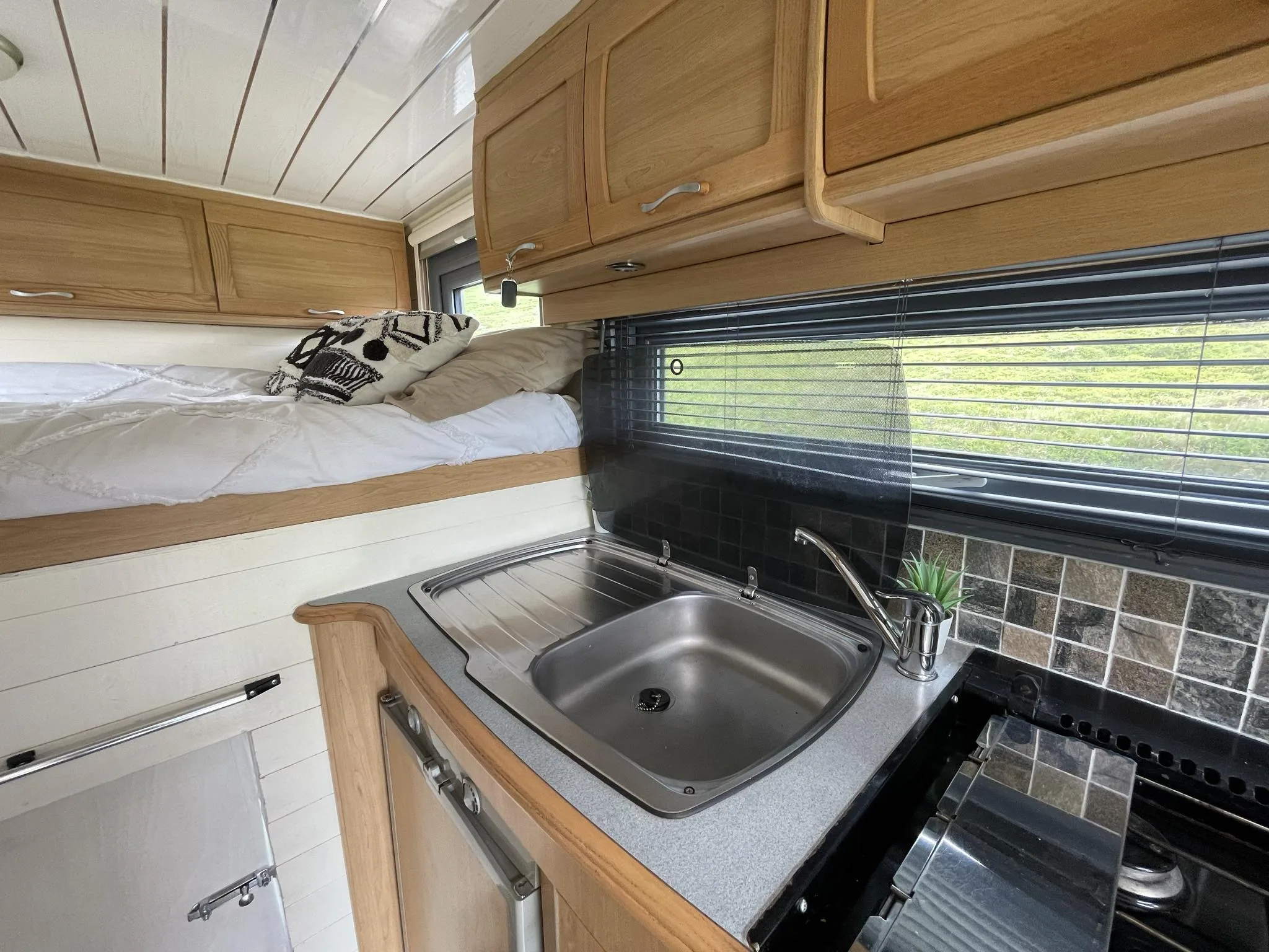 Complete Off Grid HI SPEC Citreon Luton Relay Van ONO | Quirky Campers