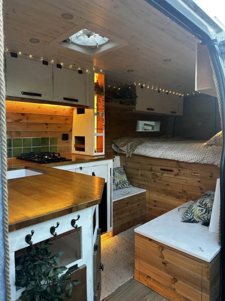 Ripley - Fully Off-Grid | High Spec | Cosy Rustic Lodge Style | Quirky ...