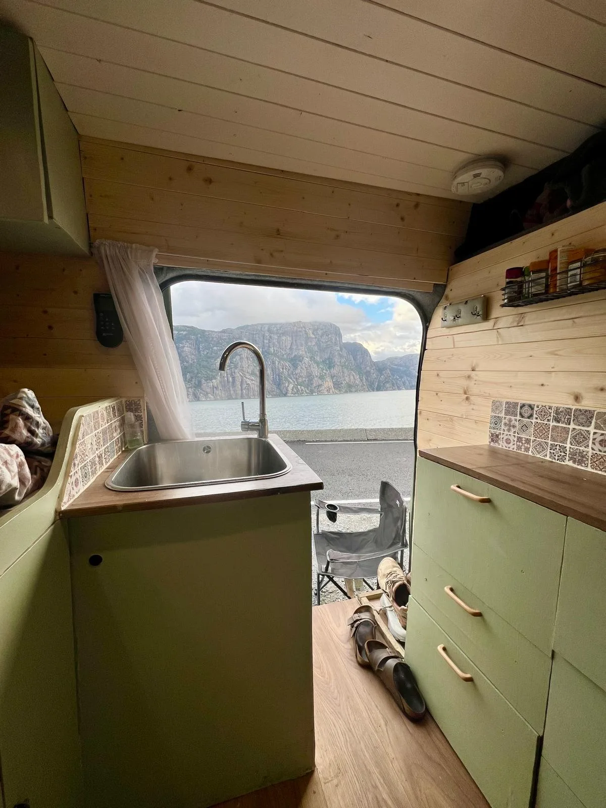 Ford Transit MK7 2014 SWB | Quirky Campers