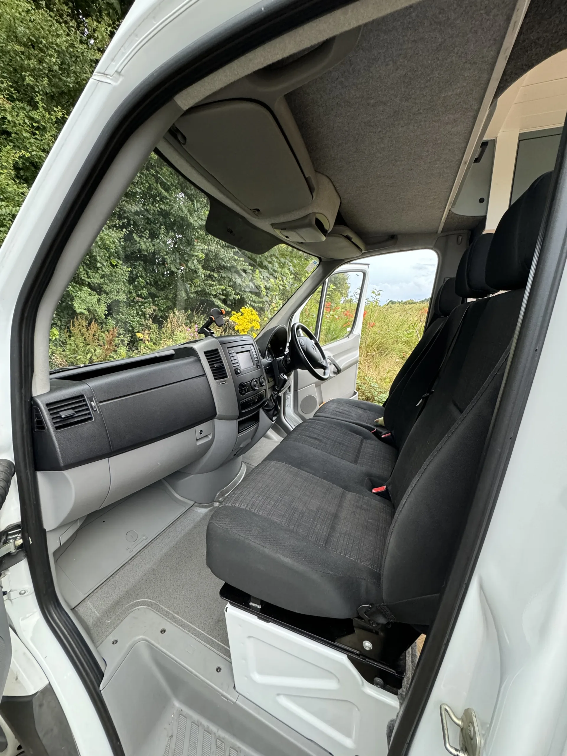 OFF GRID MWB SPRINTER - PROFESSIONALLY CONVERTED | Quirky Campers