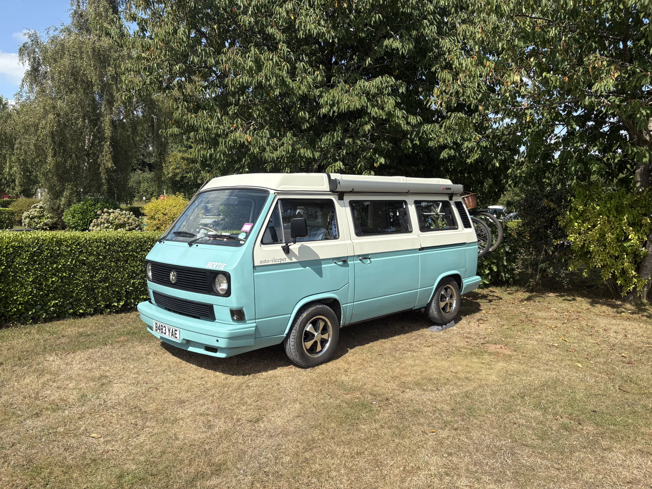 VW T25 Autosleeper Campervan | Quirky Campers