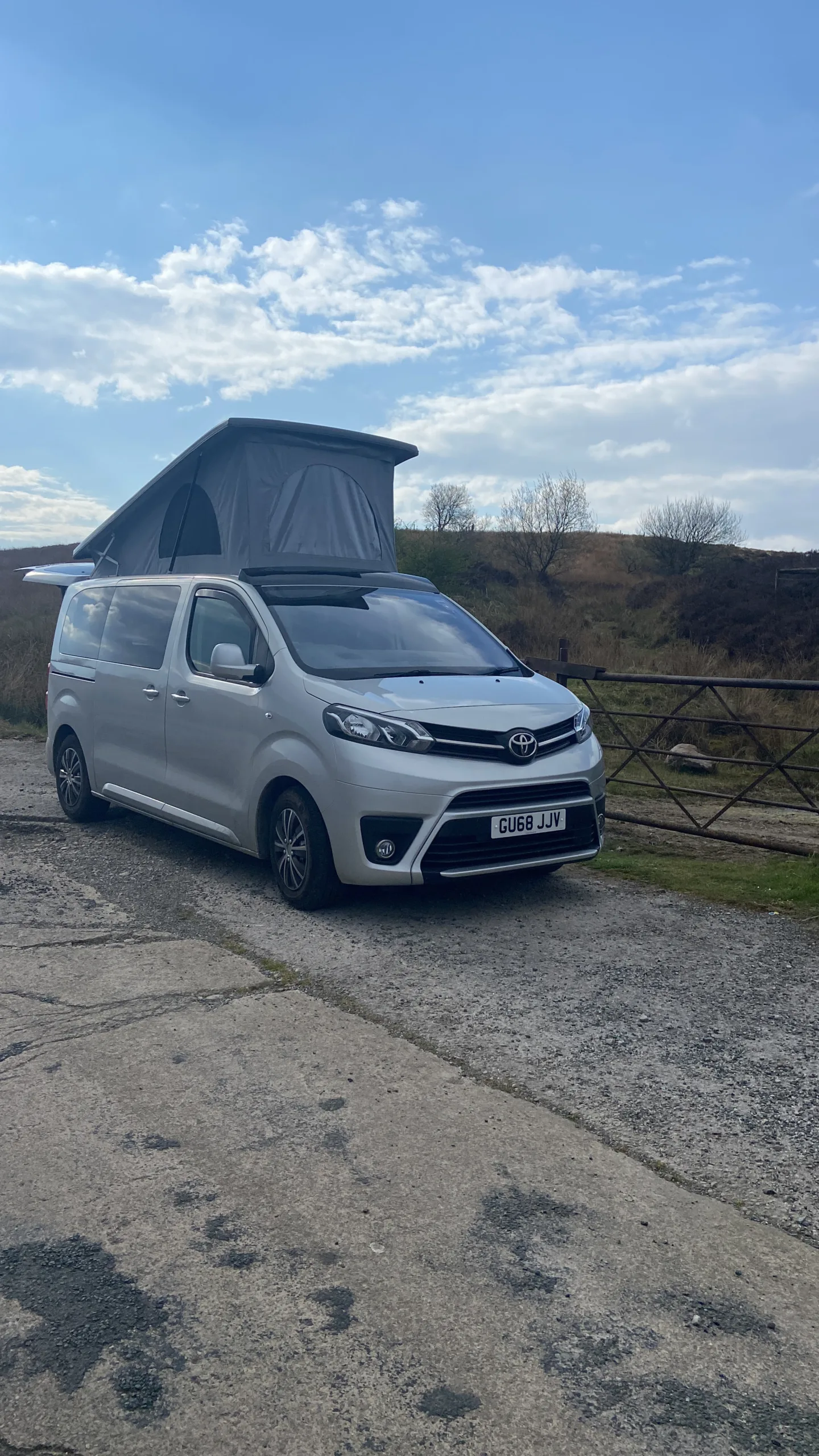 Recently reduced !Really comfortable camper / MPV Toyota Proace verso ...