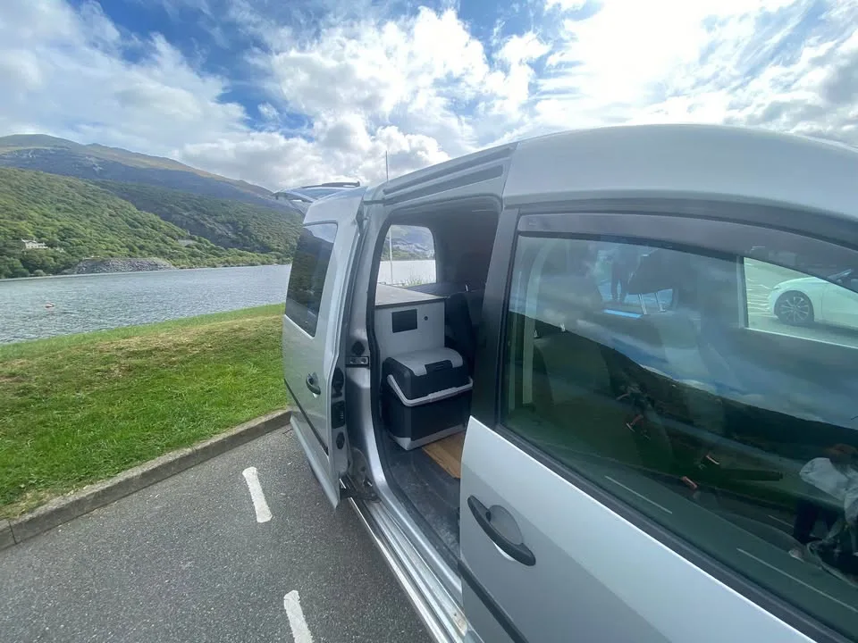 VW Caddy Maxi Kombi Micro Camper 12 Months MOT Runs Perfectly. 4 Seats ...