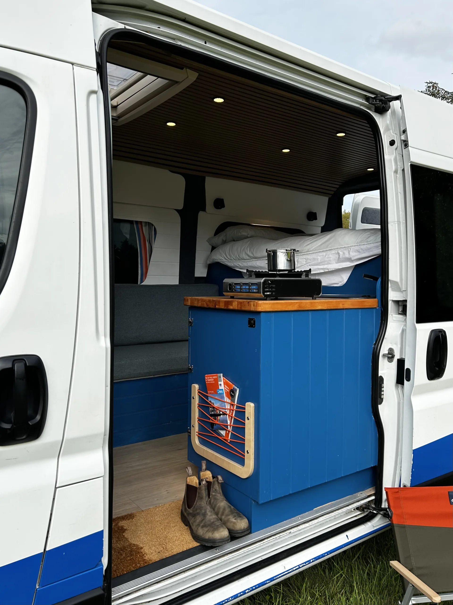 ADVENTURE READY OFF GRID CAMPERVAN | Quirky Campers